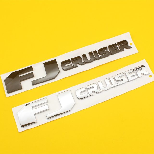 FJ CRUISER Emblem - ToyoHub